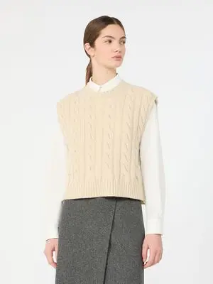 Max Mara Cable Knit Wool Yarn Gilet