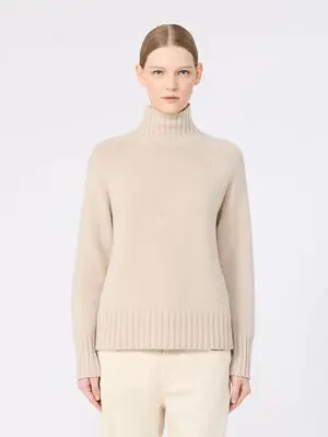 Max Mara Wool And Cashmere Yarn Polo-neck Sweater
