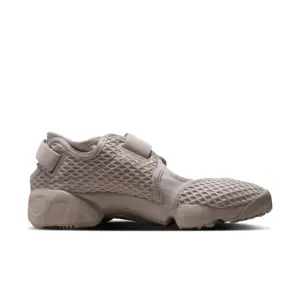 Nike Air Rift Shoes