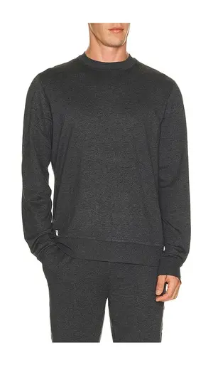 Vuori Ponto Performance Crew Pullover In Grey - Charcoal Heather