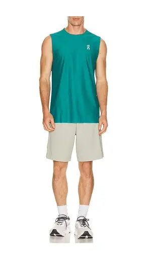 On Court Tank In Green - Neem