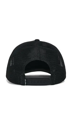 HAPPY CAPS Leather Studded Script Meshback