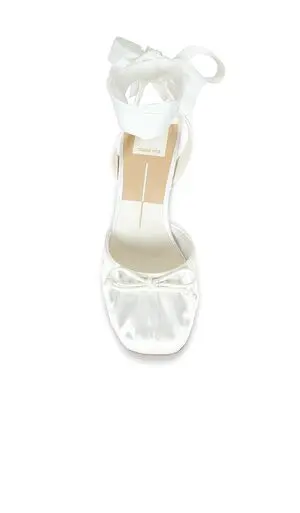 Dolce Vita Tisha Pump In White