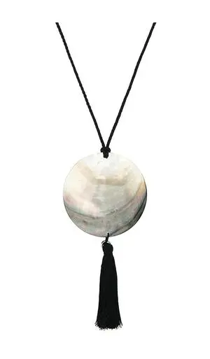 LOVERS AND FRIENDS Jordan Shell Necklace In Grey