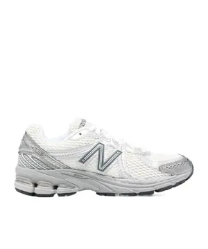 NEW BALANCE 860v2 Lace-up Sneakers - White