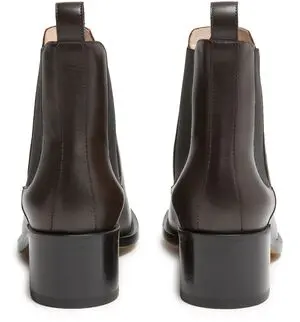 THE ROW Nobilis Chelsea Boots In Leather