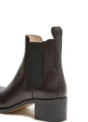 THE ROW Nobilis Chelsea Boots In Leather