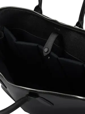 LE TANNEUR Structured Zip Shoulder Bag