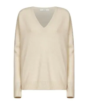 Co V-neck Pullover - Nude