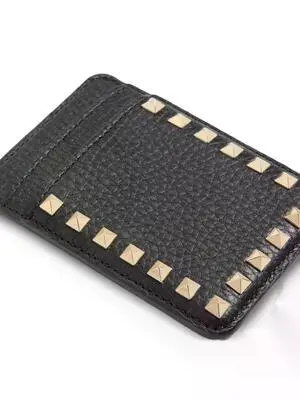 Valentino Garavani Rockstud Magnetic Cardholder In Grainy Calfskin