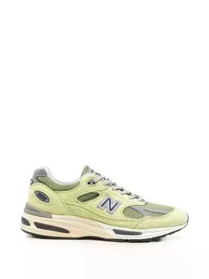 NEW BALANCE 991v2 Panelled Sneakers - Green