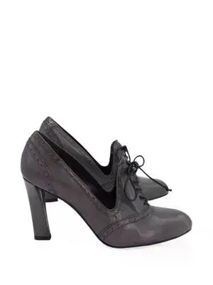 STUART WEITZMAN Lace-up Wingtip Pumps - Grey