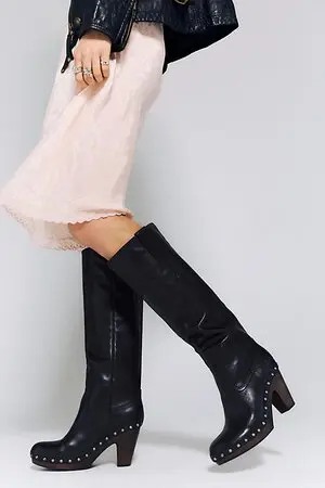 THE FRYE COMPANY Cindy Boots - Black