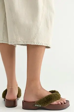 Seychelles Ocean Ave Fuzzy Thong Sandals - Olive Faux Fur
