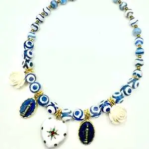 ACHALA HANDCRAFTED Blue / White Greek Blue Agate Necklace - Blue/white
