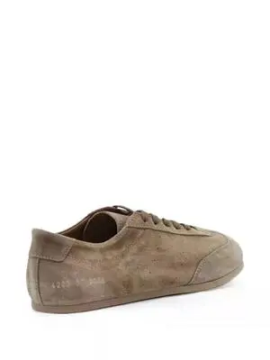 COMMON PROJECTS Perforated-detail Sneakers
