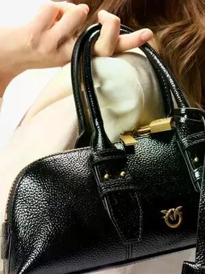 Pinko Escape Bag Horizontal Small Handbag In Tumbled Leather