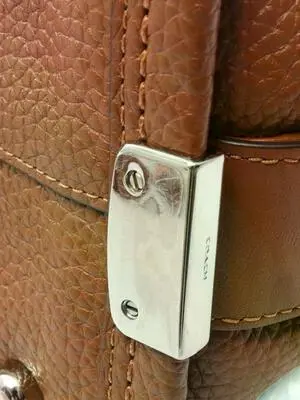 COACH VINTAGE 2010s 27 Swagger Handbag