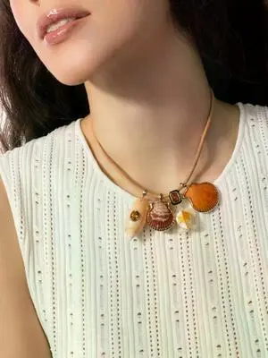 DEZSO Clam Shell Pendant