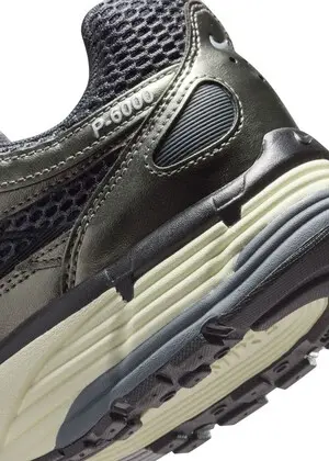 Nike P-6000 Se Sneakers - Black Grey