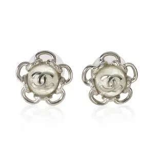 Chanel Plated Earrings