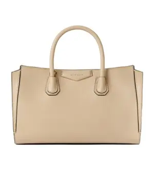 Givenchy Antigona Bag In Shiny Grained Leather