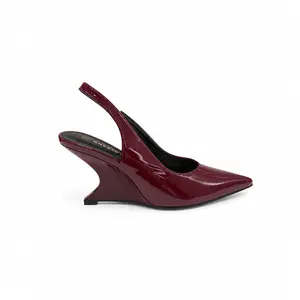 KNEETOES Moonelle Wedges - Maroon