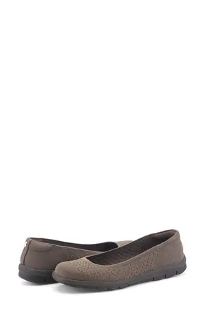 Easy Spirit Riona Ballet Flat - Medium Brown