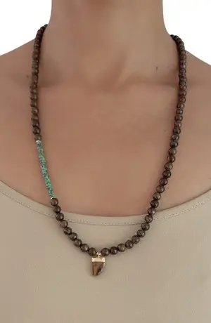 HOUSE OF OLIA Horn Pendant Necklace