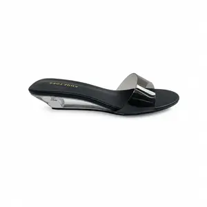 KNEETOES Lexi Slip Ons - Black