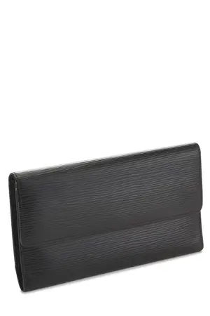 LOUIS VUITTON Epi International Wallet