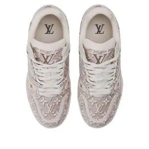 LOUIS VUITTON Trainer Sneaker