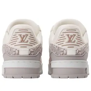 LOUIS VUITTON Trainer Sneaker