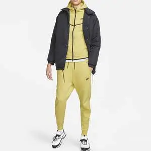 Nike Tech Fleece Full-zip Hoodie 'saturn Gold - Saturn Gold/black