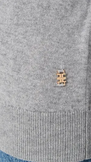 Eterne Lennox V-neck Sweater