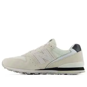 NEW BALANCE 996v2 Sneakers - Linen/sea Salt