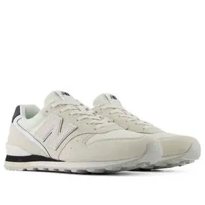 NEW BALANCE 996v2 Sneakers