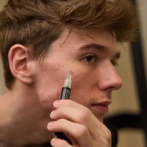 TIEGE HANLEY Acne Gel Pen