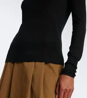 JOSEPH Yara Cashmere High Neck Sweater