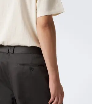 THE ROW Nesper Pleated Straight Leg Pants - Grey