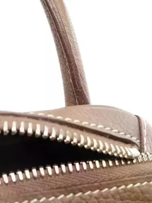 Hermès 30 Lindy Shoulder Bag - Brown