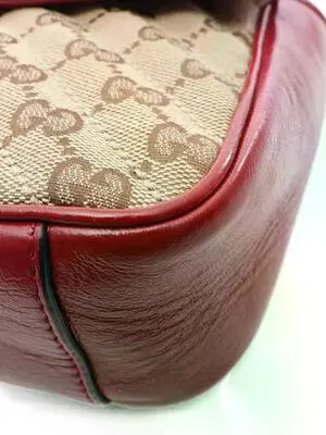 Gucci Small Gg Marmont Shoulder Bag