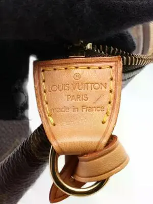 LOUIS VUITTON 2001 Pochette Accessoires Monogram Shoulder Bag