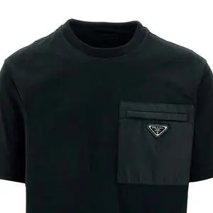 Prada T-hirt With Re-nylon Patch Pocket