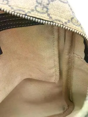 Gucci 2000s Gg Supreme Cross Body Bag