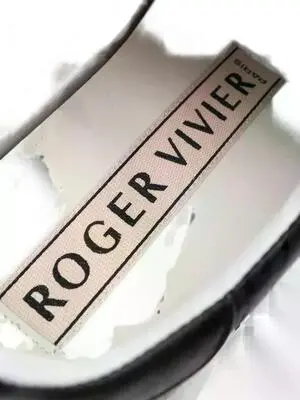 ROGER VIVIER Patent Leather Low-top Sneakers