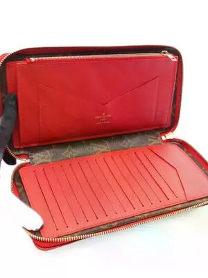 LOUIS VUITTON 2015 Retiro Wallet