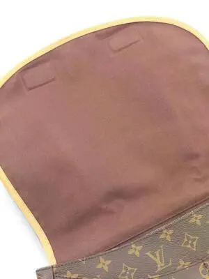 LOUIS VUITTON 2011 Mm Menilmontant Monogram Shoulder Bag