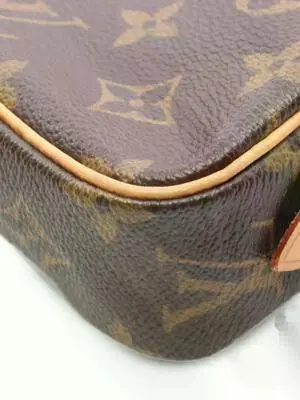 LOUIS VUITTON 2007 Marly Bandoulière Monogram Cross Body Bag