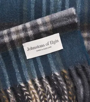 Johnstons Of Elgin Cashmere Tartan Scarf - Green